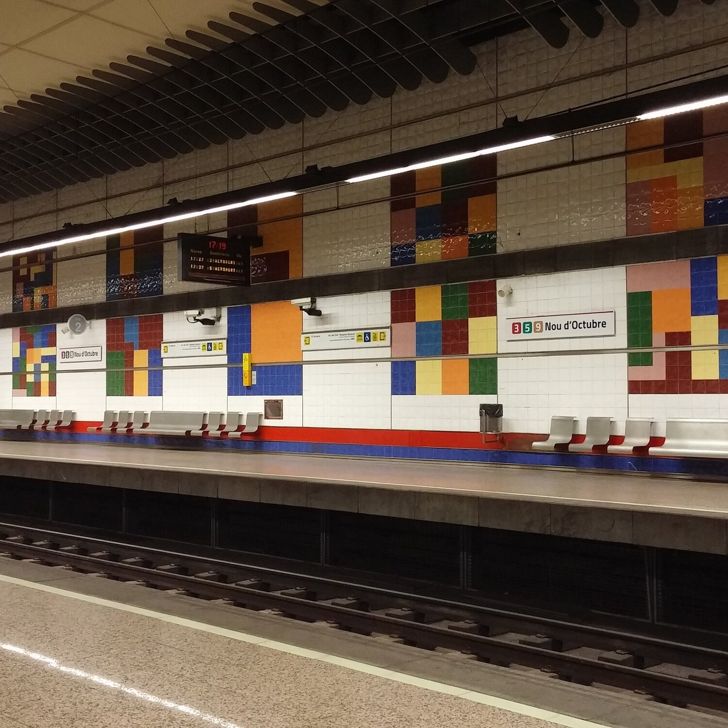 Everything you need to know about public transportation in Valencia